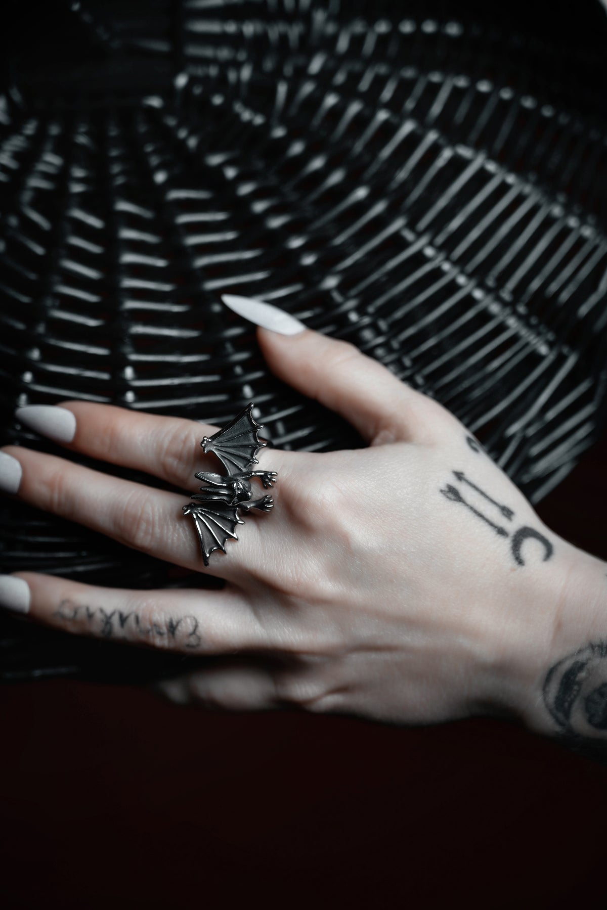 Gothic Guardian Ring | Lively Ghosts