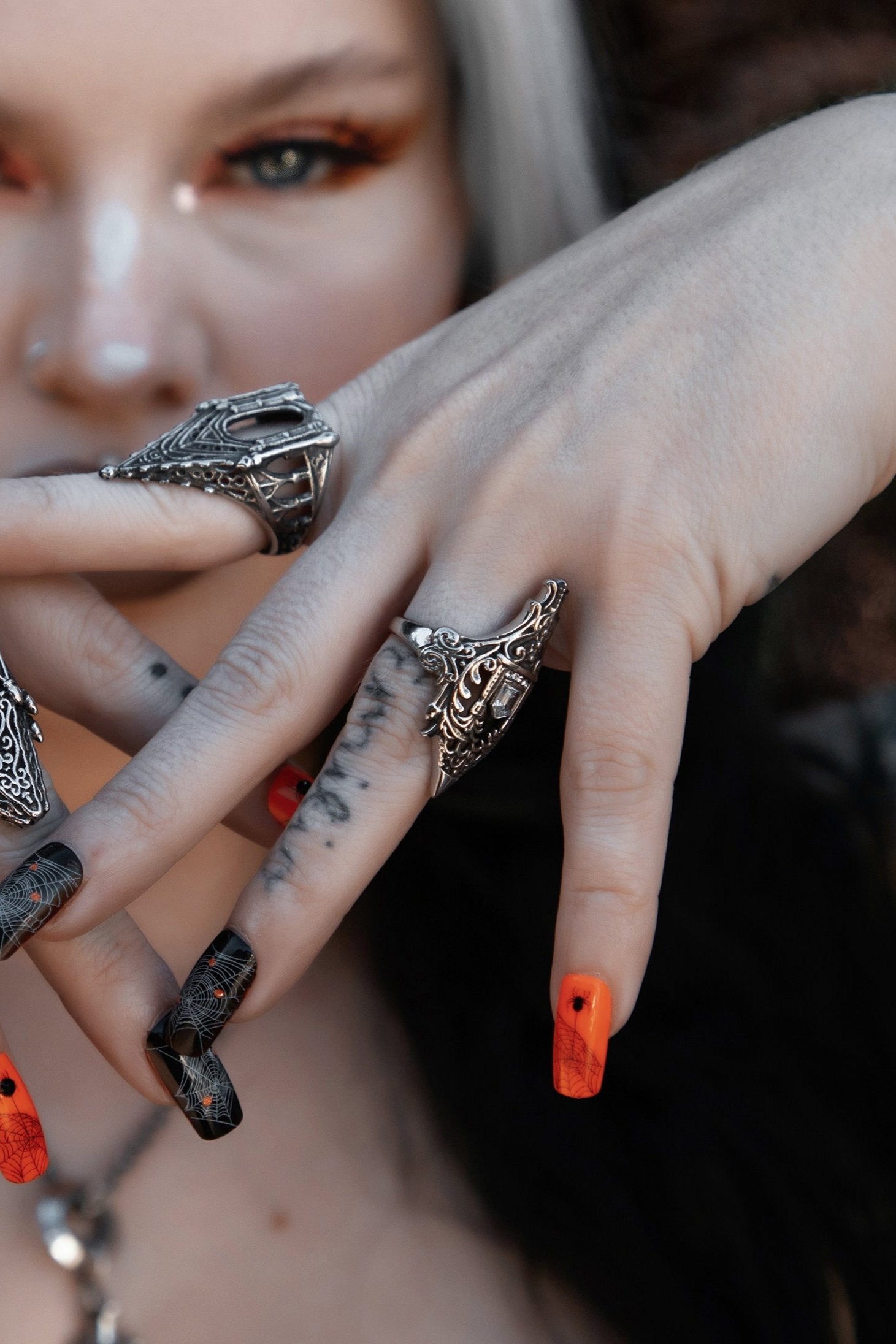 Gloomstone Ring | Lively Ghosts