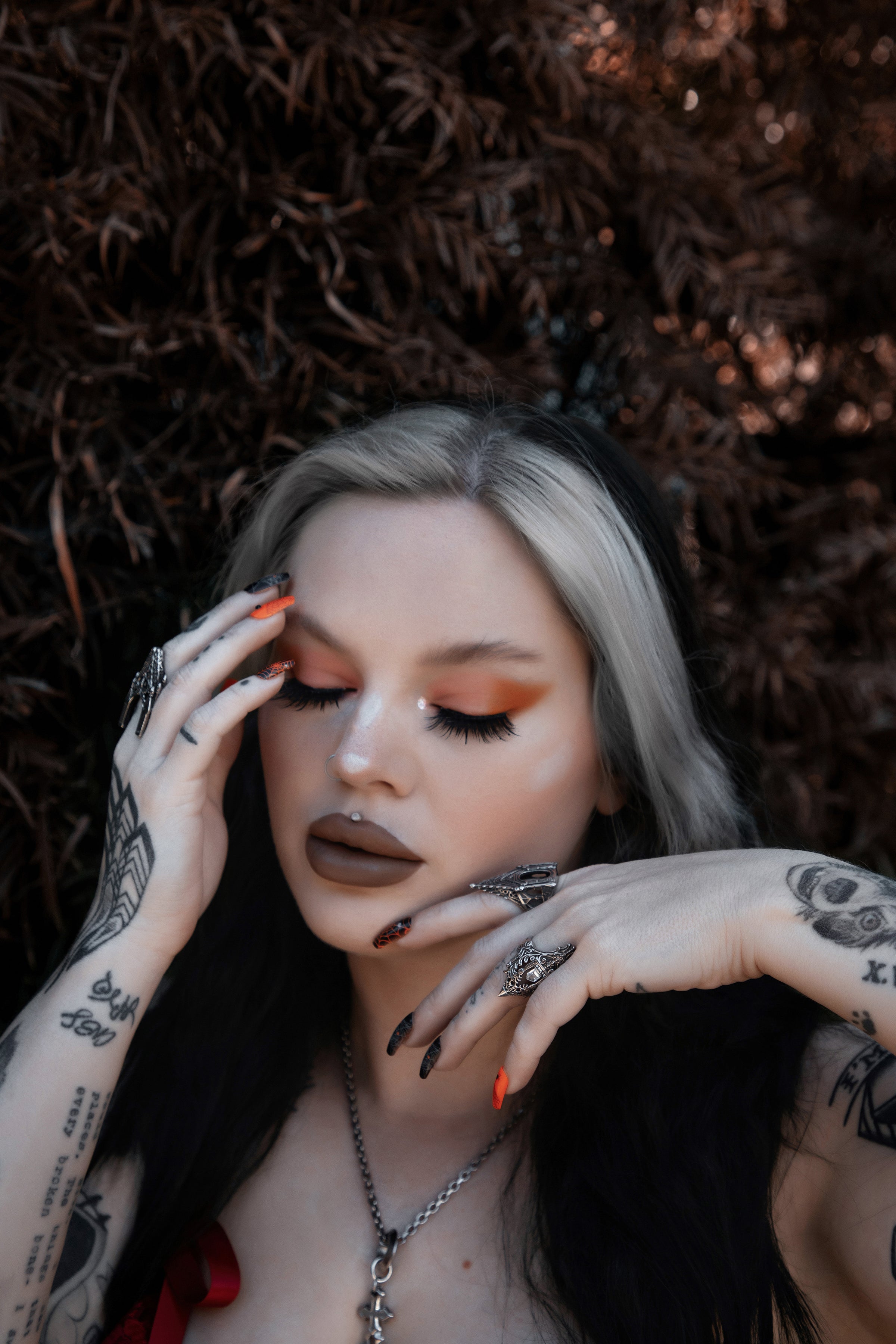 Gloomstone Ring | Lively Ghosts